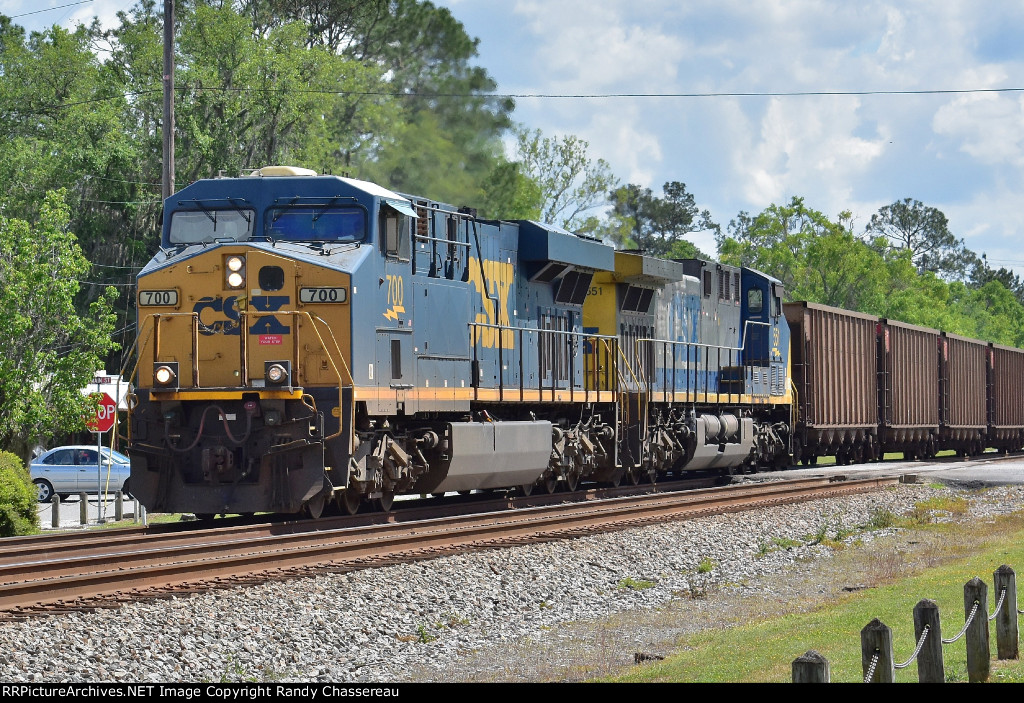 CSX 700
